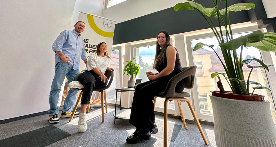 About Veo Worldwide Services