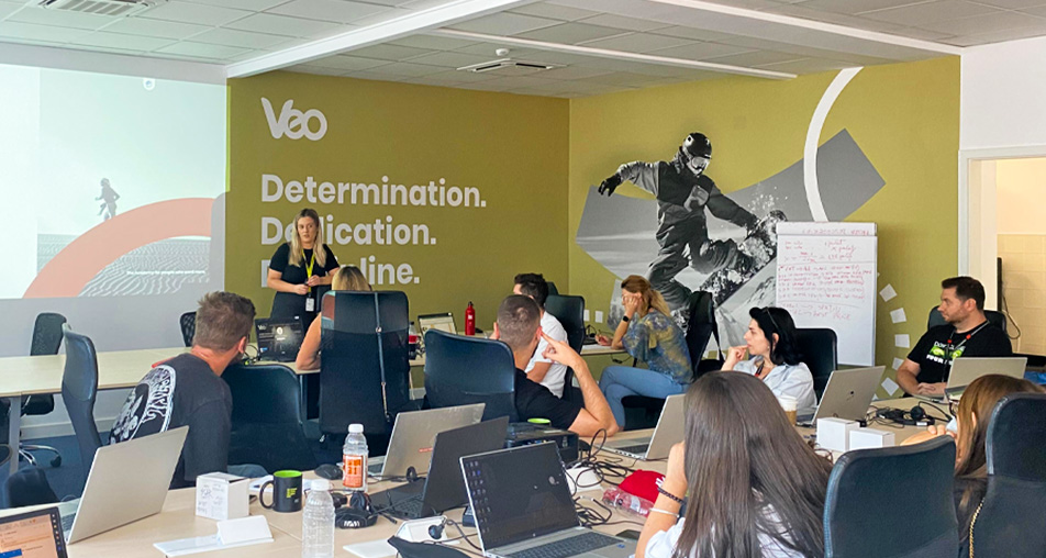 About Veo Worldwide Services